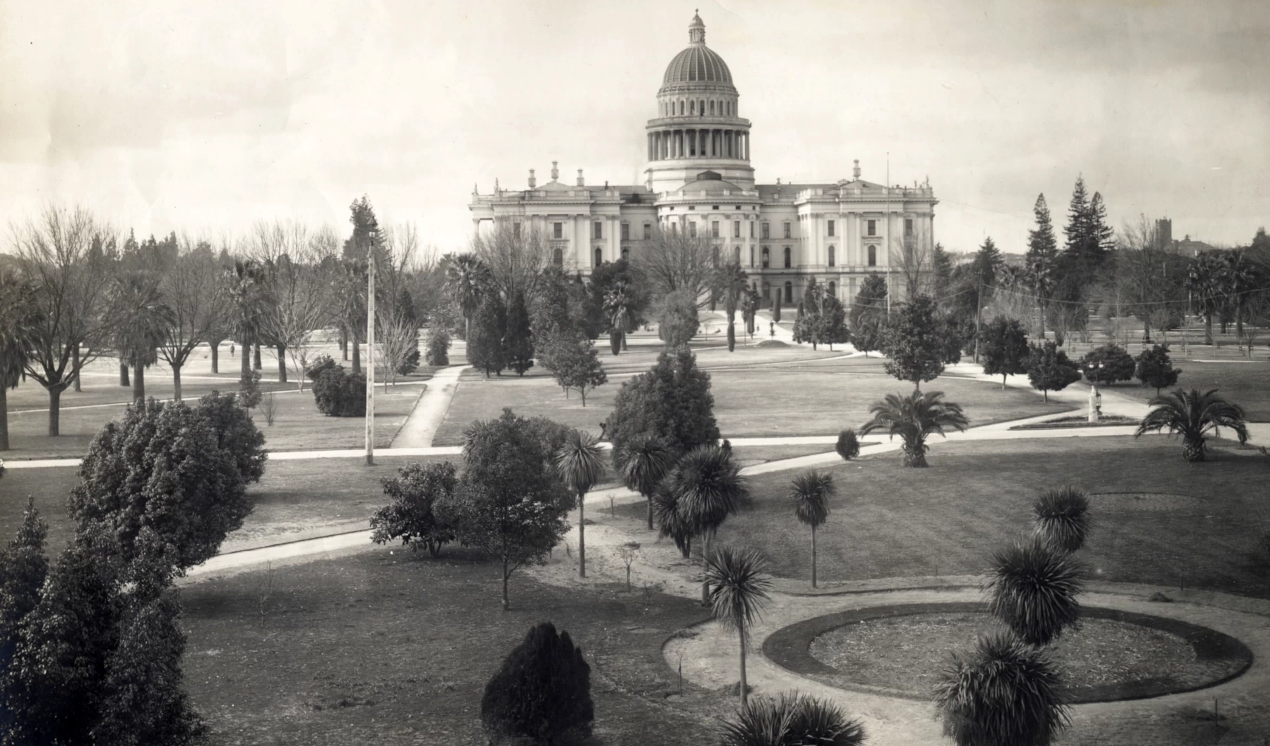 Capitol Park - California State Capitol Museum